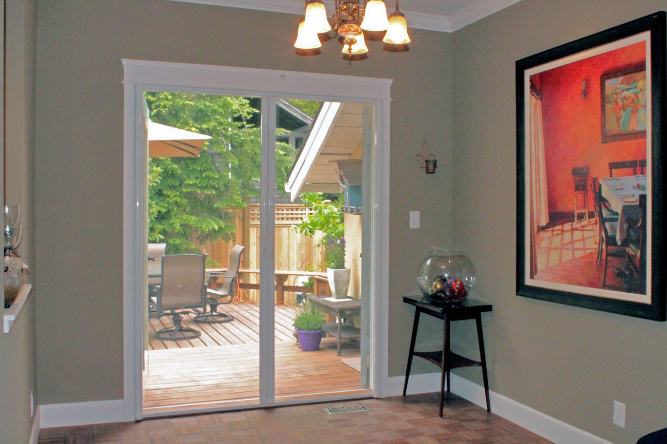 Retractable Mosquito Screens | Luxury Screens